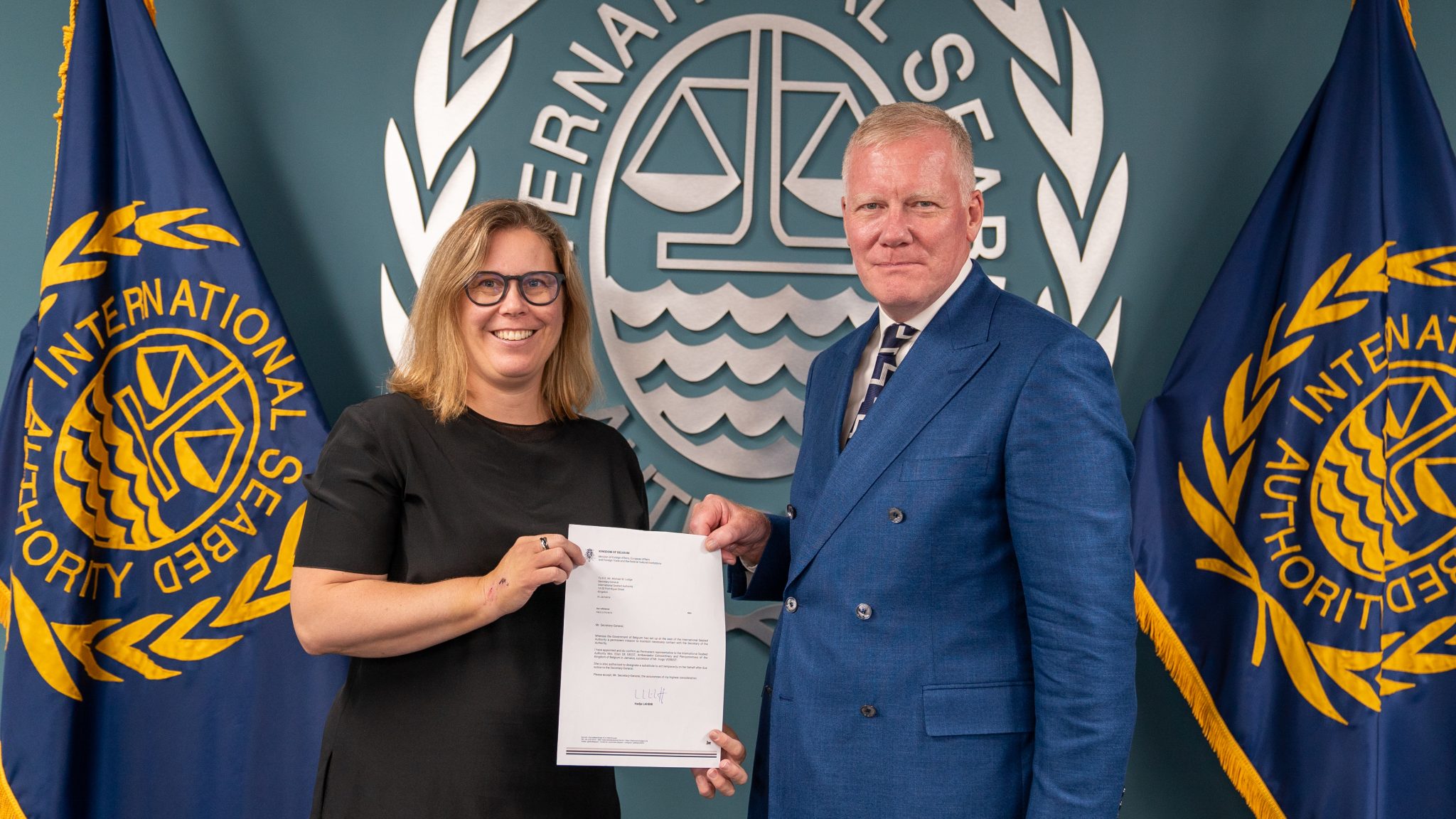 The Permanent Representative of Belgium presents credentials to the ISA ...