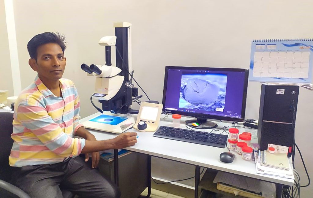 Dr. Periasamy Republic of India-Lab working photo - International ...